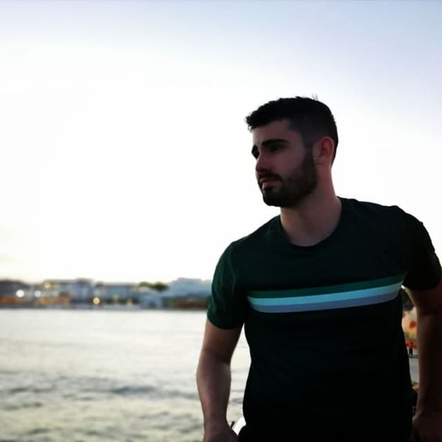 Adrián Estévez Portfolio